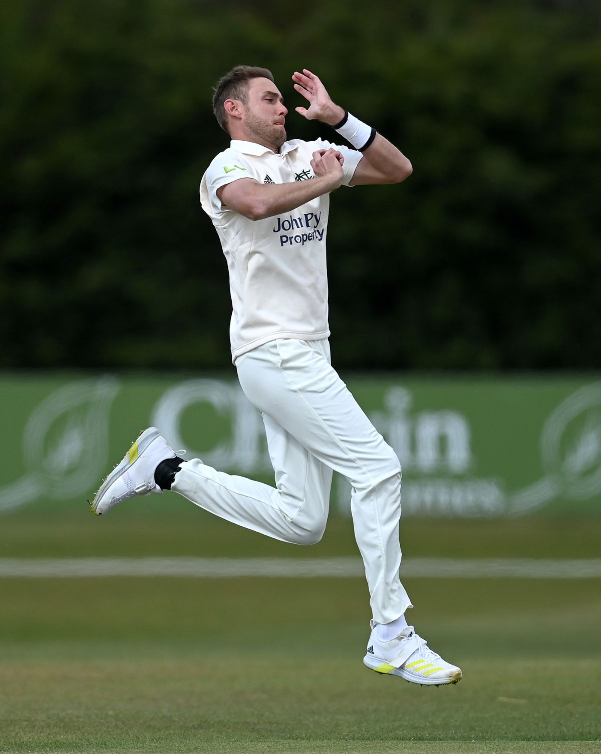 Chris Gayle and Yuzvendra Chahal pose bare-chested | ESPNcricinfo.com