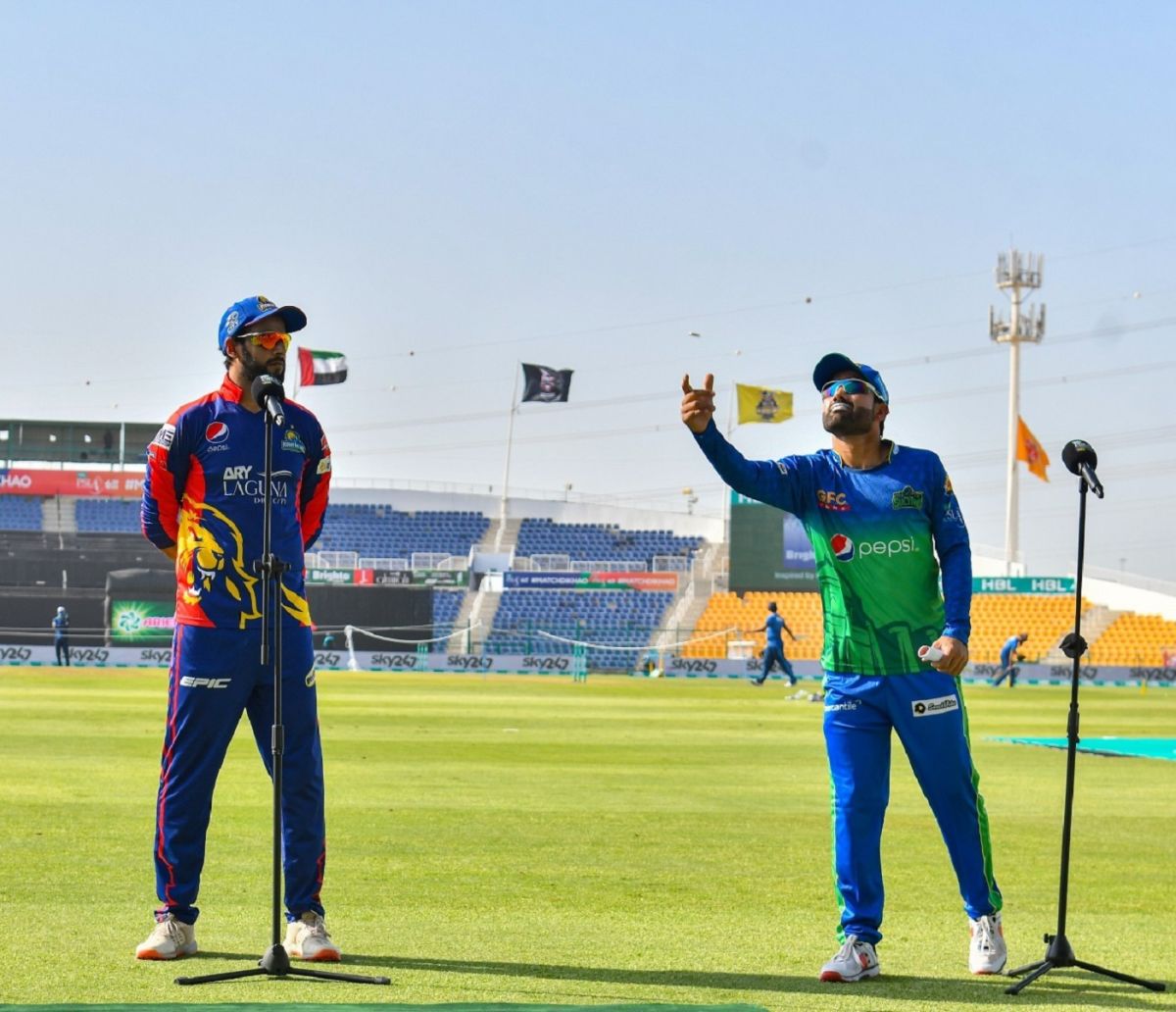 Captains Imad Wasim and Mohammad Rizwan at the toss | ESPNcricinfo.com