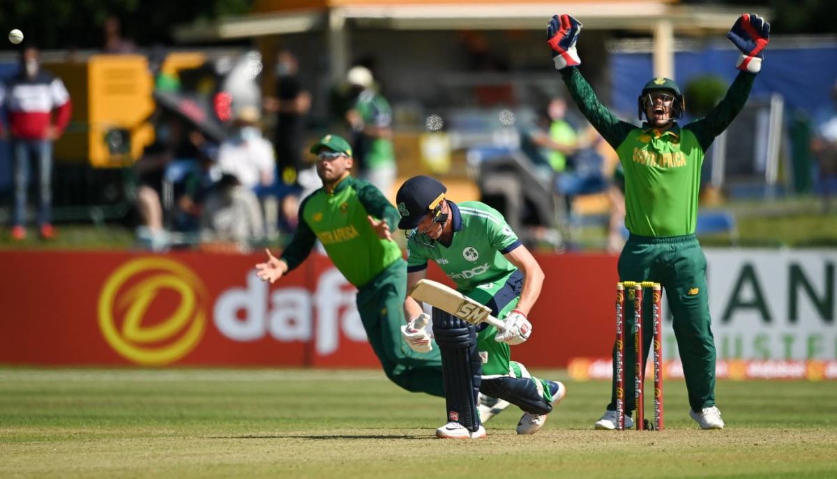 Lizaad Williams picked up a wicket off his first ball in ODIs ...