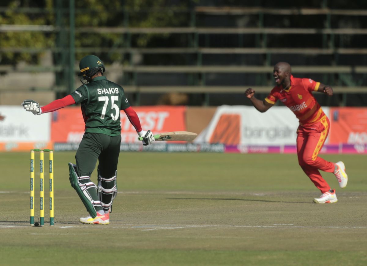 Luke Jongwe holds his head in despair after a missed run-out chance ...