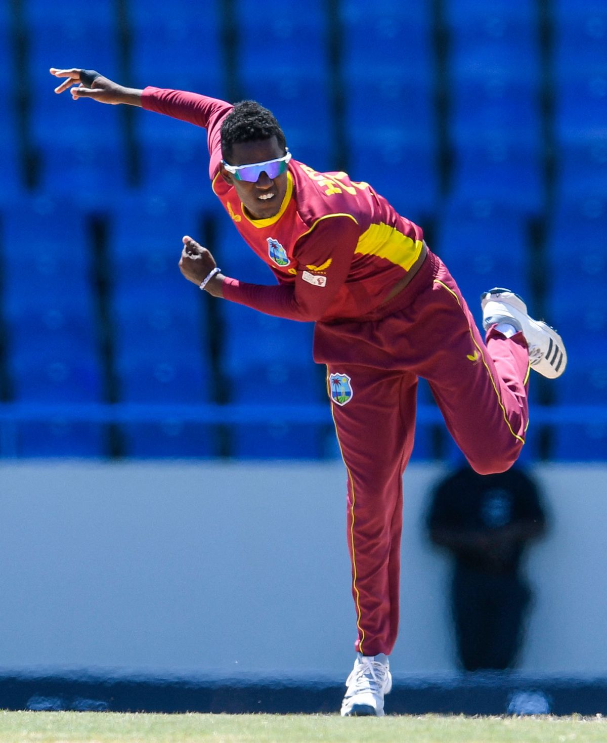 Eoin Morgan jumps in the air | ESPNcricinfo.com