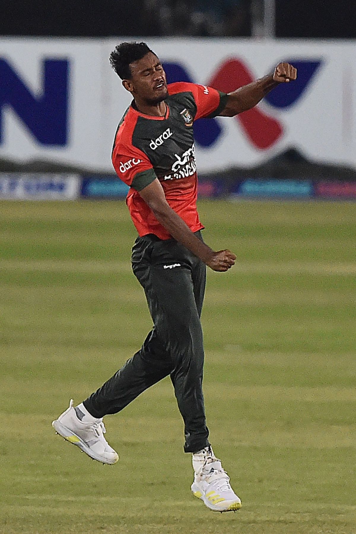 Shoriful Islam is pumped after taking a wicket | ESPNcricinfo.com