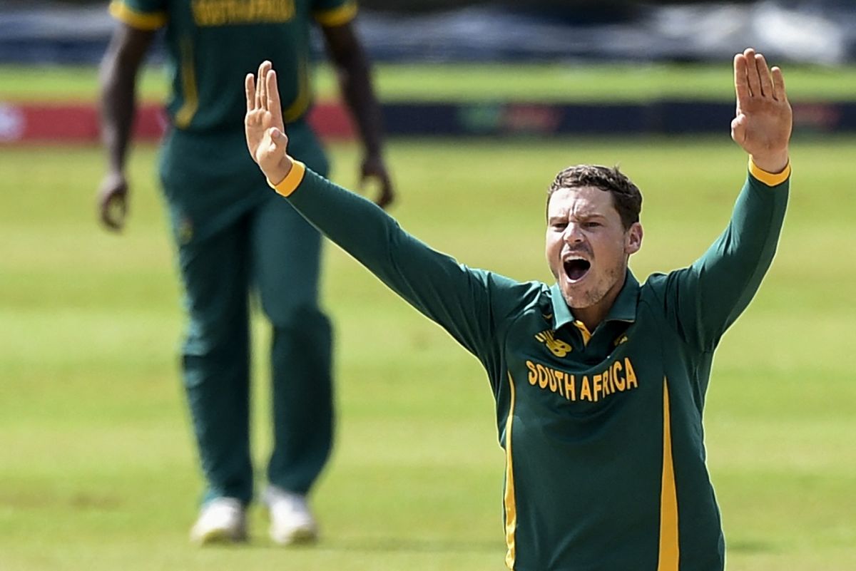 George Linde appeals | ESPNcricinfo.com