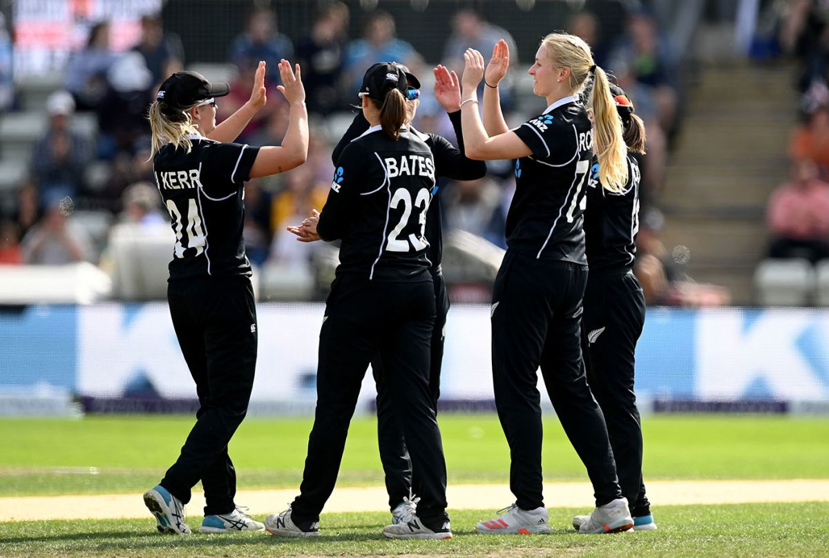 Hannah Rowe celebrates the wicket of Nat Sciver | ESPNcricinfo.com