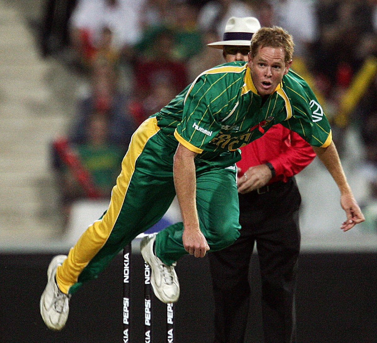 Shaun Pollock bowls in the opening game of the World Cup | ESPNcricinfo.com
