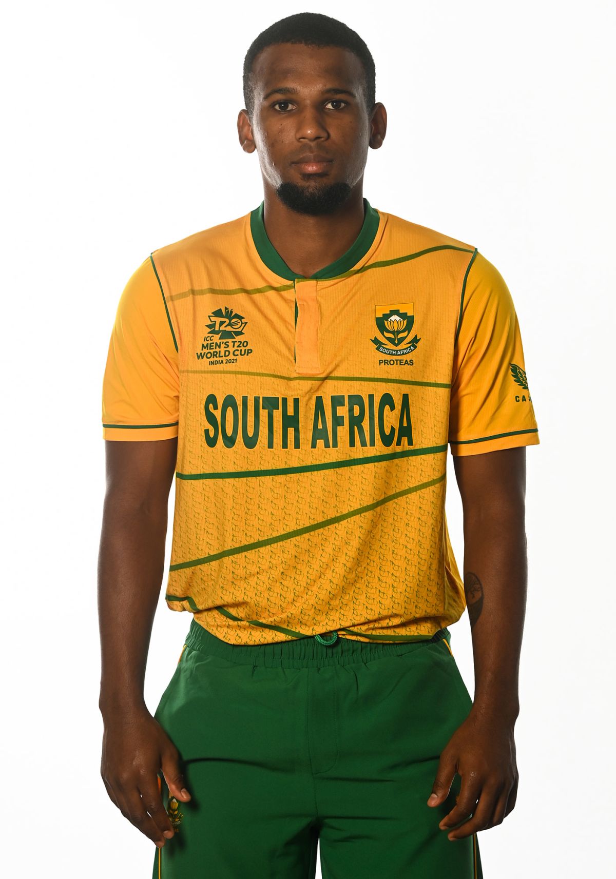 Lizaad Williams, player portrait | ESPNcricinfo.com