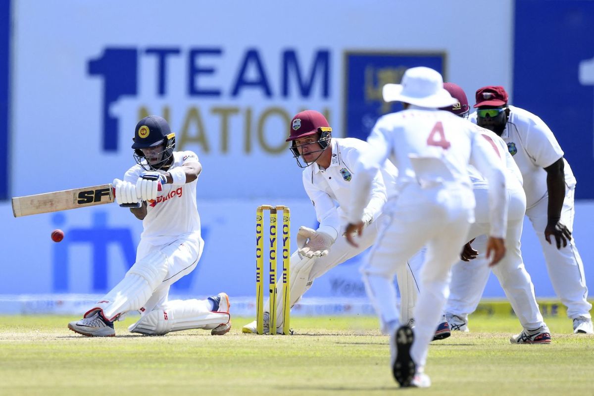 Pathum Nissanka raises his bat on getting to a fifty | ESPNcricinfo.com