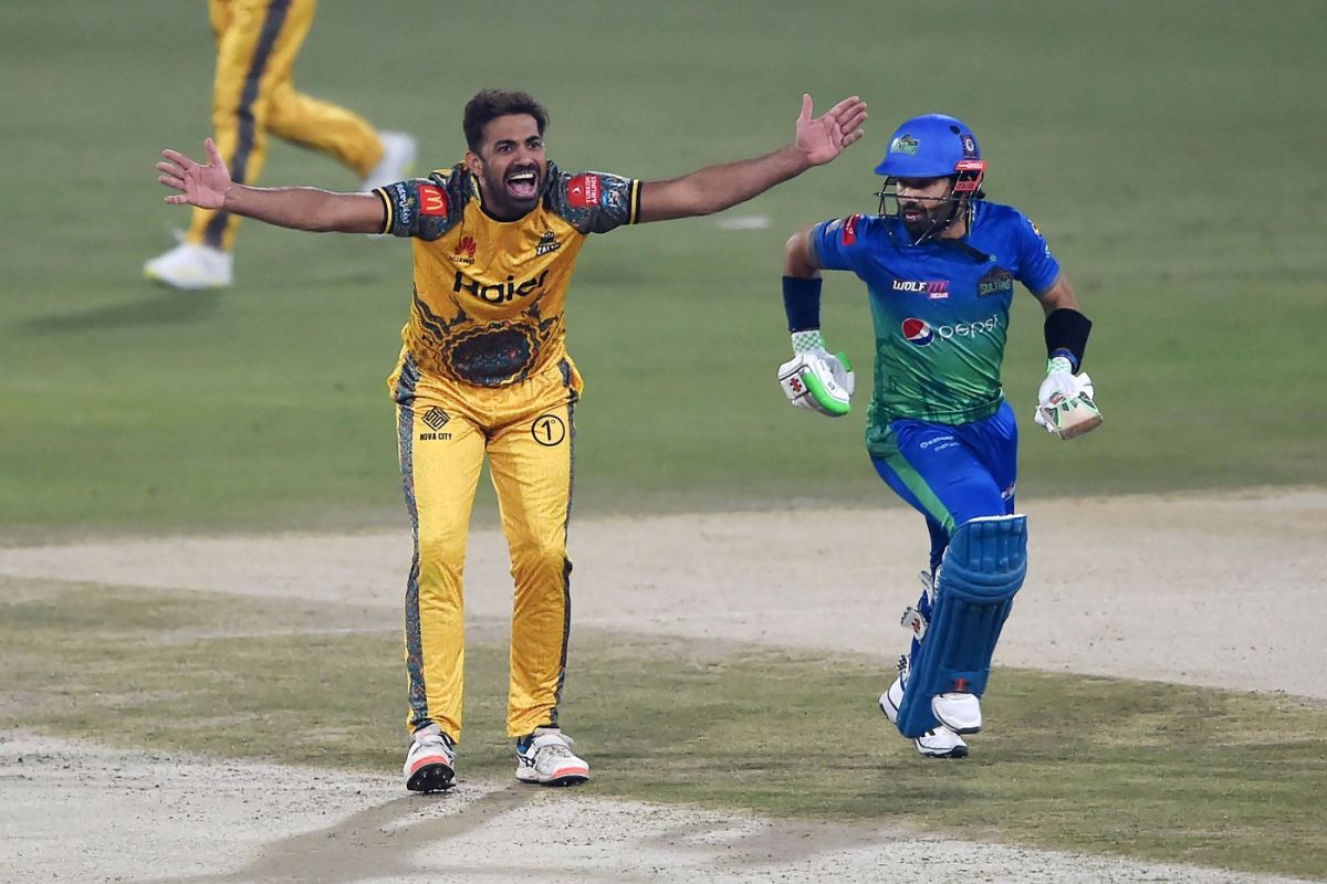 Wahab Riaz appeals successfully for an lbw against Mohammad Rizwan ...