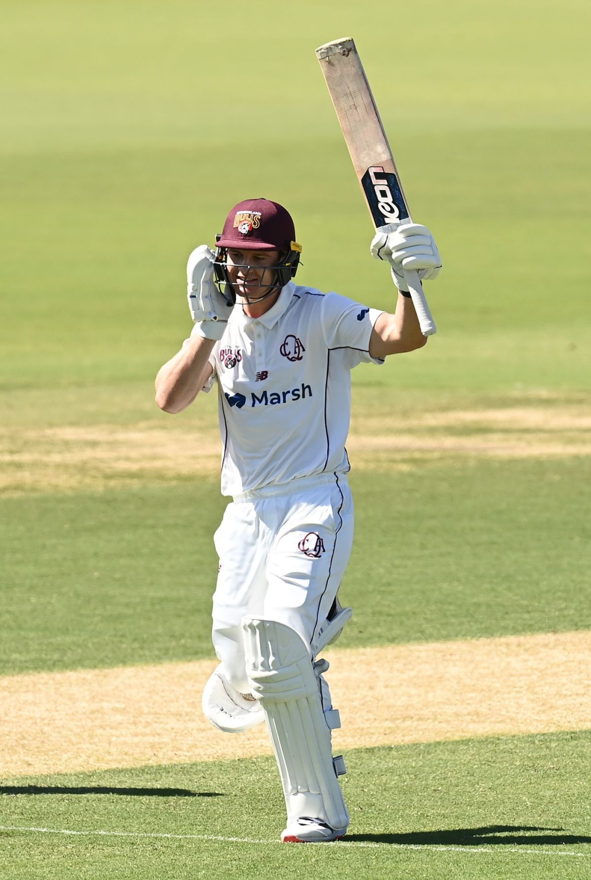 Jack Clayton celebrates his maiden Shield century | ESPNcricinfo.com