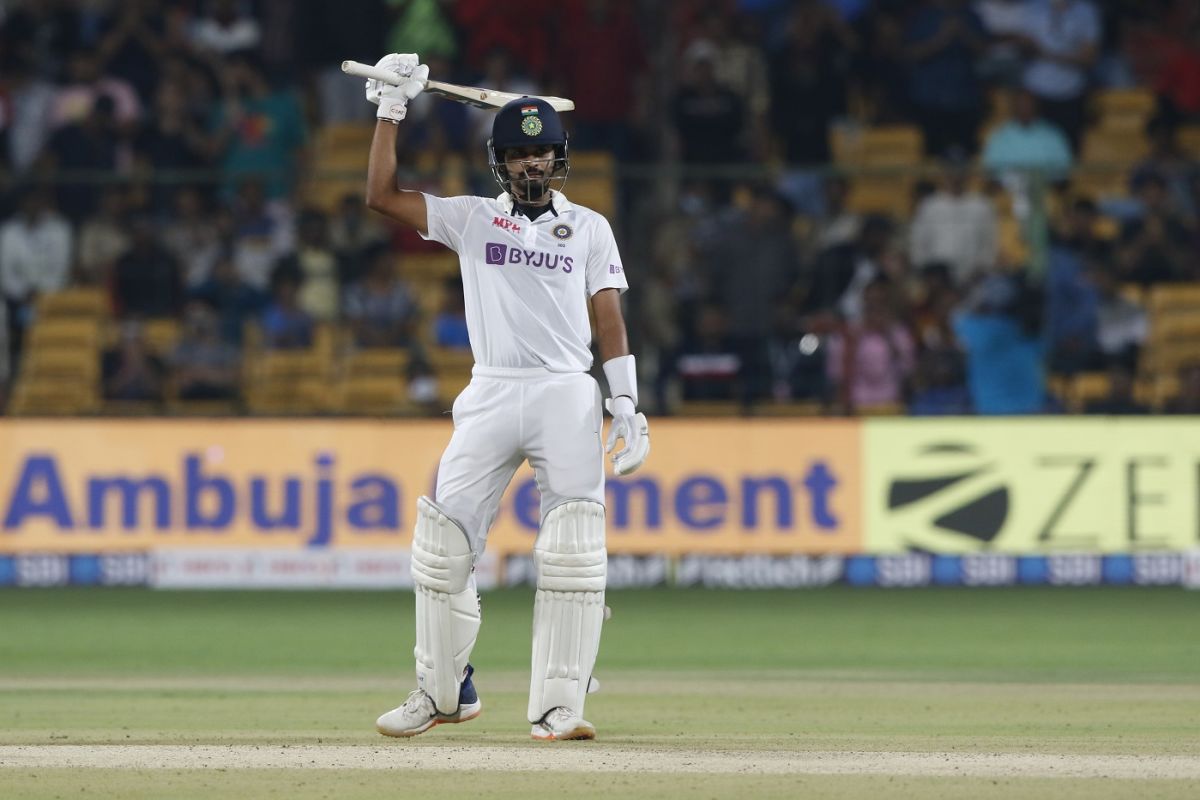 Shreyas Iyer acknowledges his half-century | ESPNcricinfo.com
