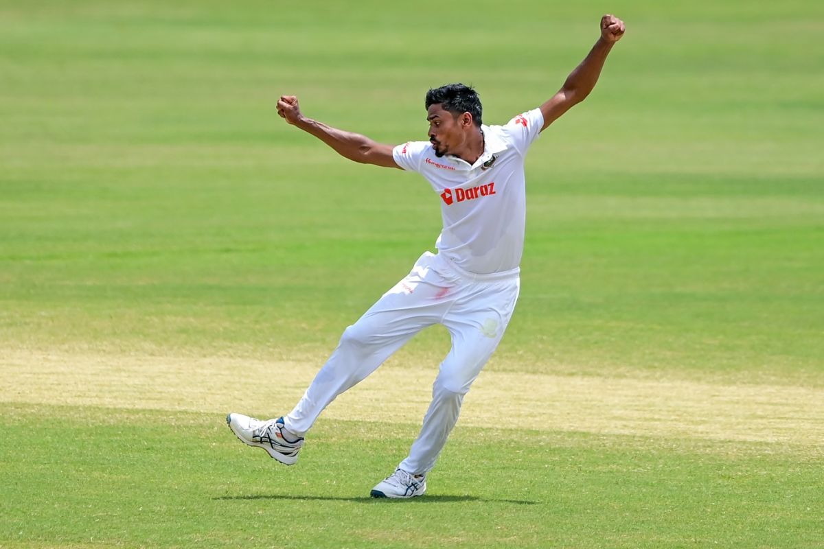 Taijul Islam celebrates Kusal Mendis' dismissal | ESPNcricinfo.com