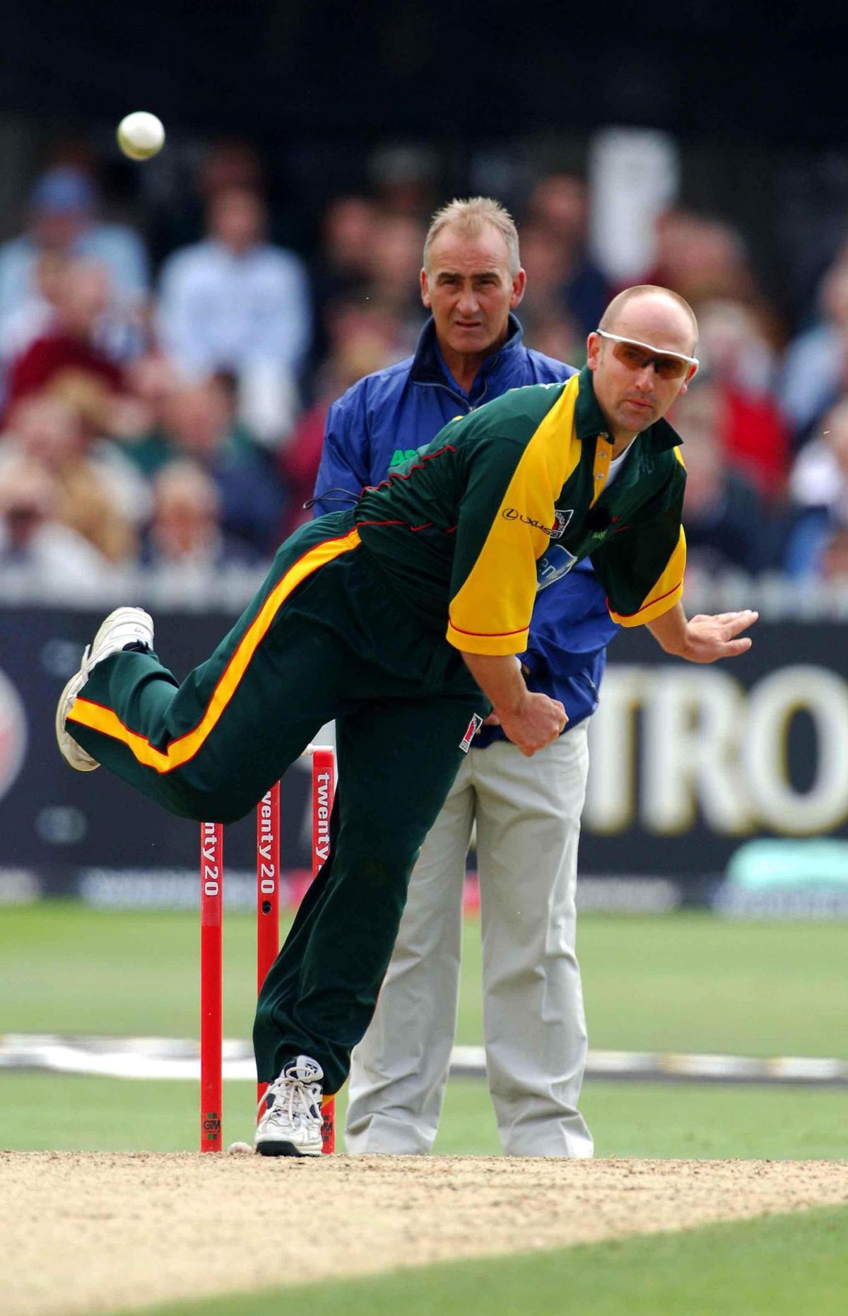 Jeremy Snape invented the 'moon ball' | ESPNcricinfo.com Jeremy Snape invented the 'moon ball' | ESPNcricinfo.com