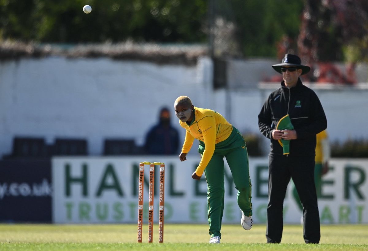 Nonkululeko Mlaba in her delivery stride | ESPNcricinfo.com