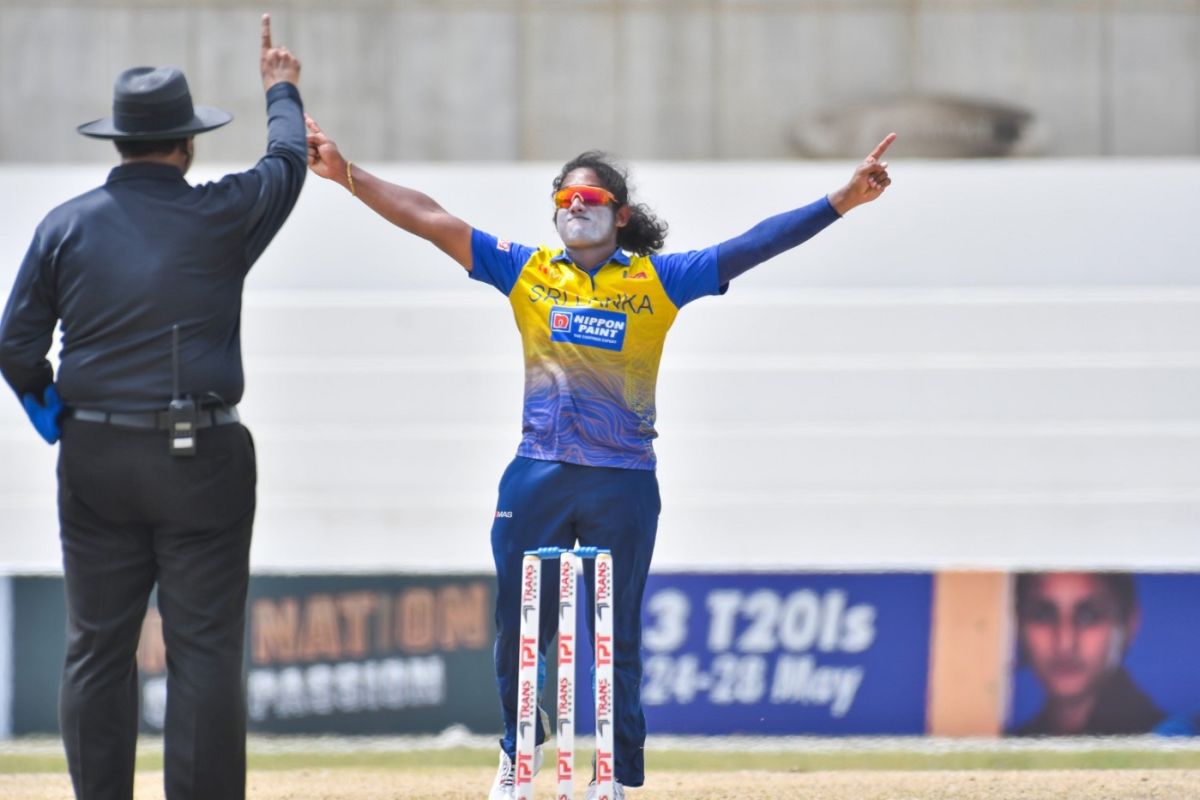 Aliya Riyaz defends a ball | ESPNcricinfo.com