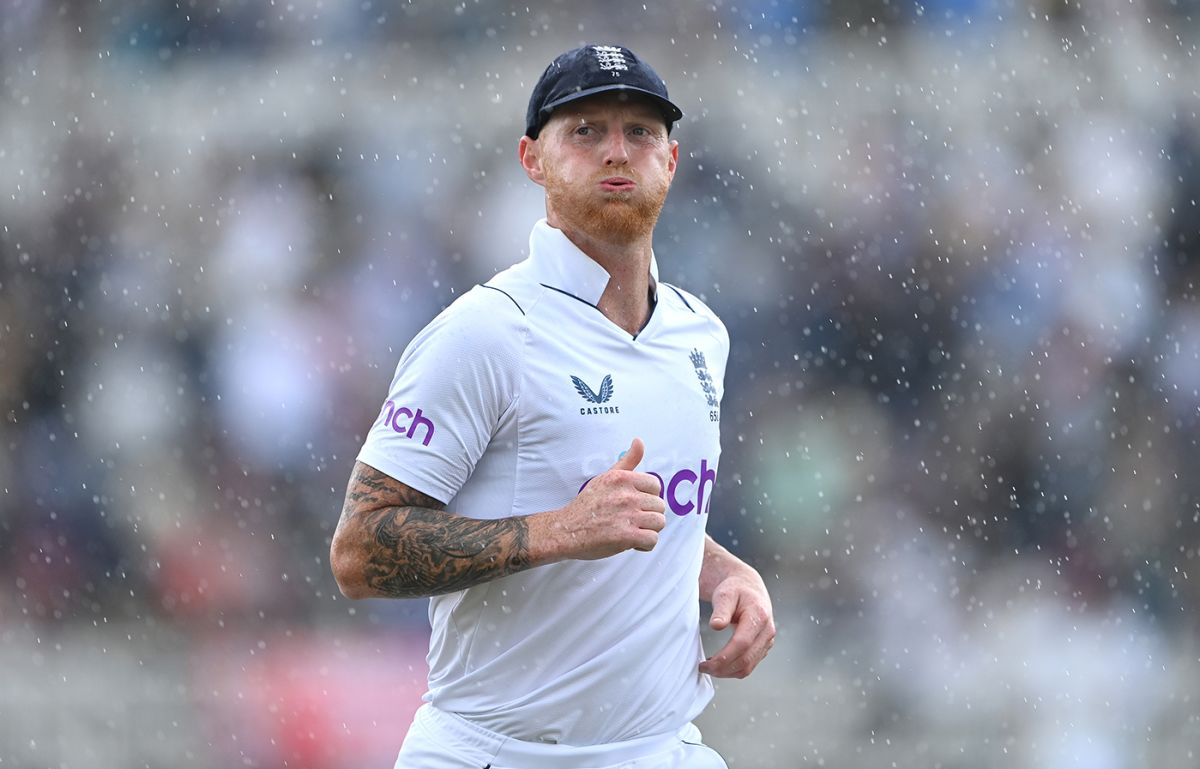 Ben Stokes runs off as the rain comes down | ESPNcricinfo.com