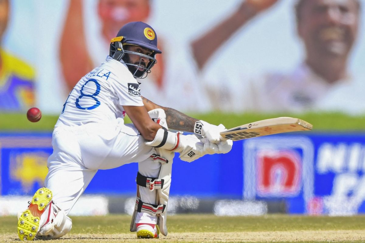 Niroshan Dickwella raised his half-century off just 42 balls ...