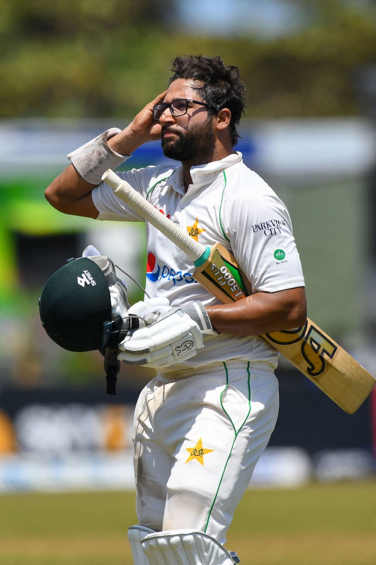 Imam-ul-Haq walks back after making 35 | ESPNcricinfo.com