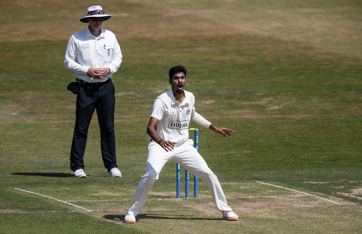 Washington Sundar took four wickets to threaten Northants' batting ...