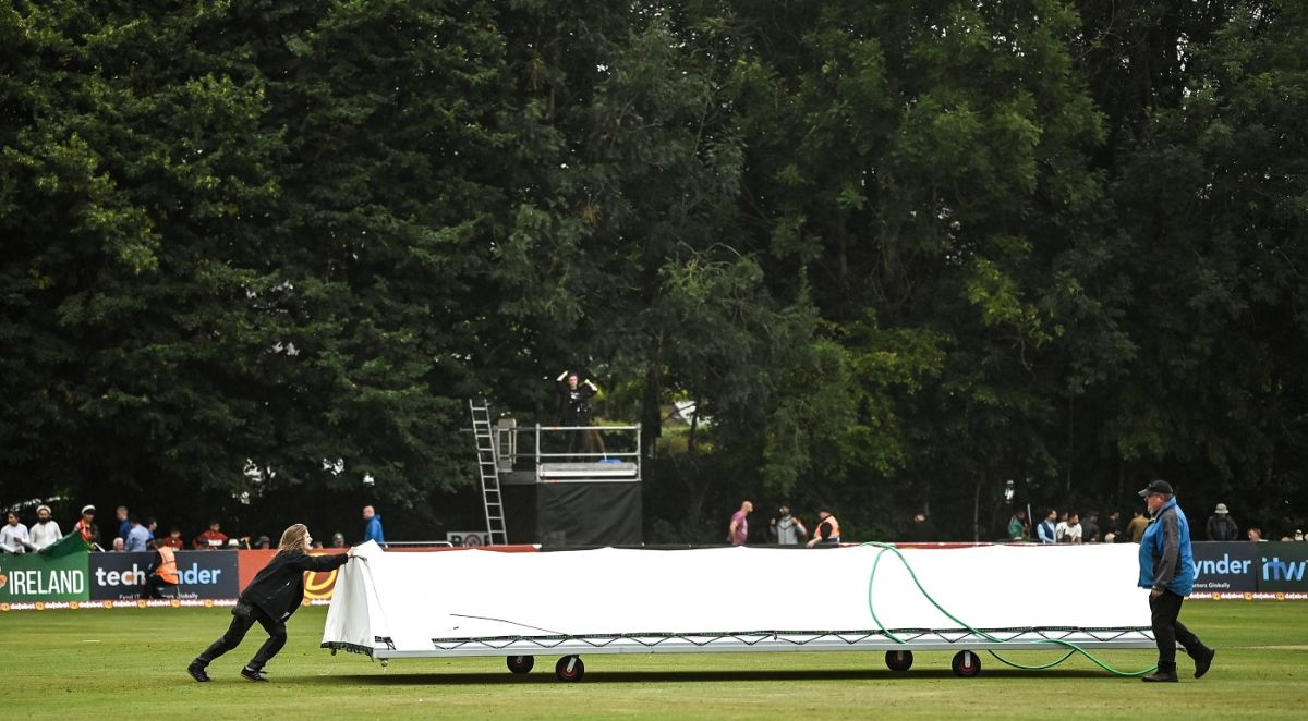 Chethan LR celebrates his century | ESPNcricinfo.com