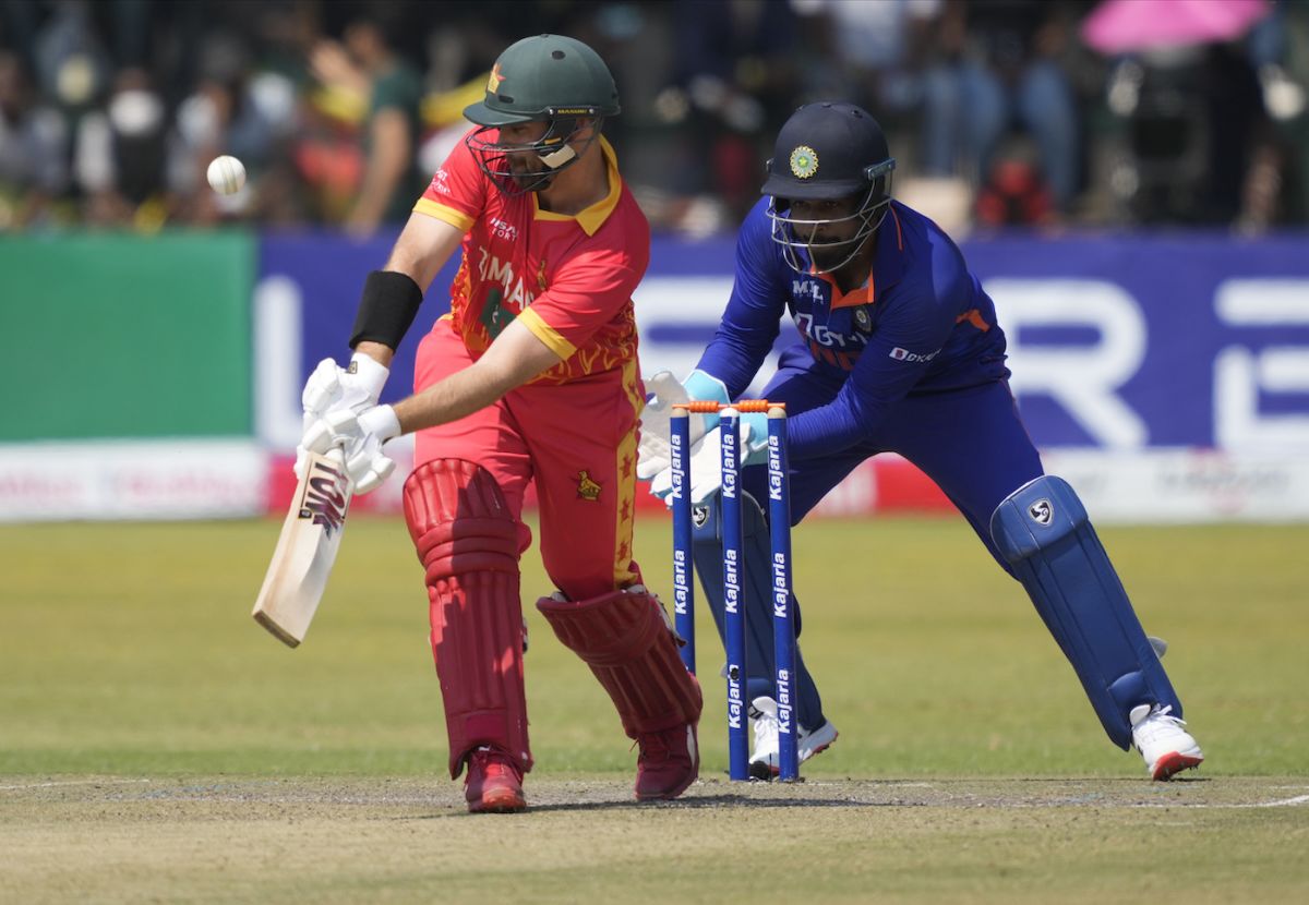 Ryan Burl did his bit to drag Zimbabwe past 150 | ESPNcricinfo.com