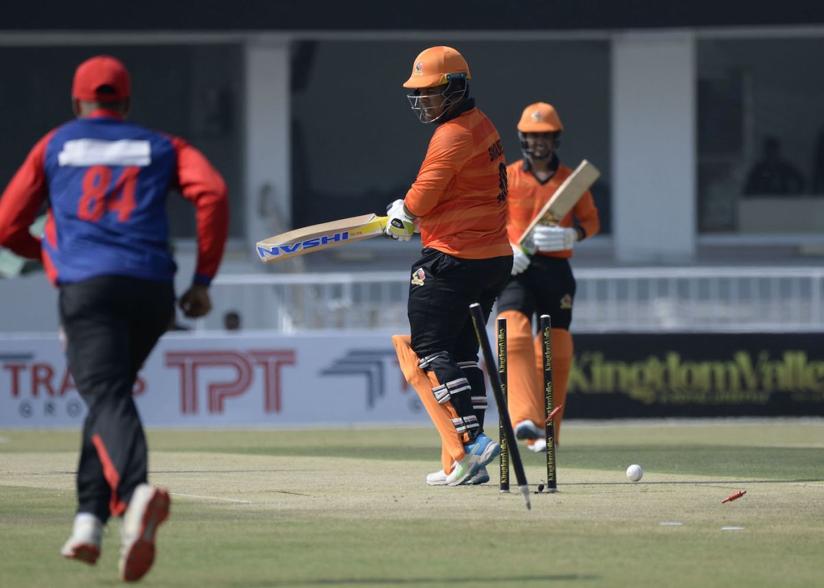 Sharjeel Khan was bowled by Sohail Tanvir in the first over ...