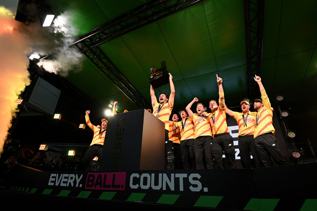 Trent Rockets and Oval Invincibles celebrate with their trophies ...