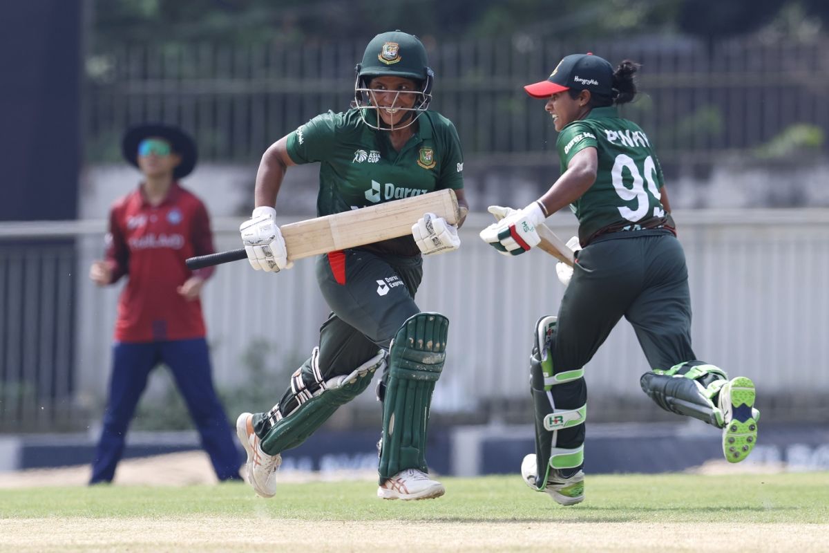 Shamima Sultana and Faragana Hoque added 69 runs for the opening wicket ...