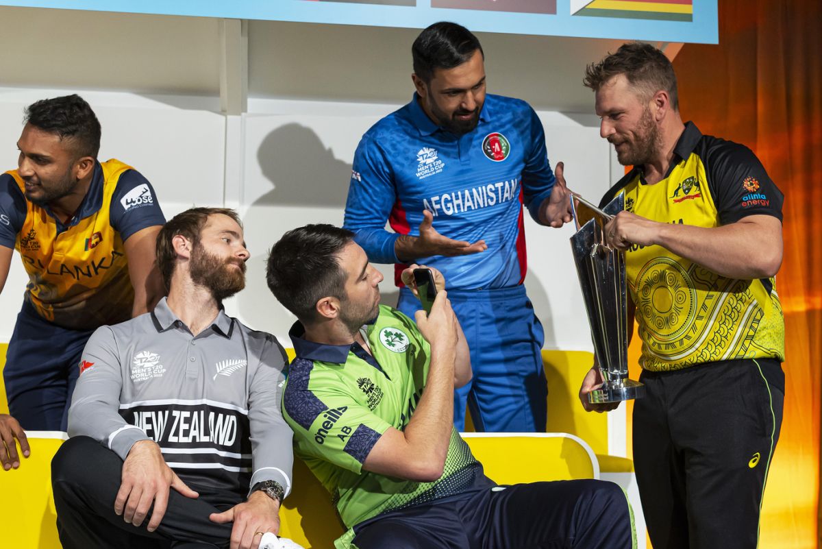 The star of the show: the Men's T20 World Cup trophy | ESPNcricinfo.com