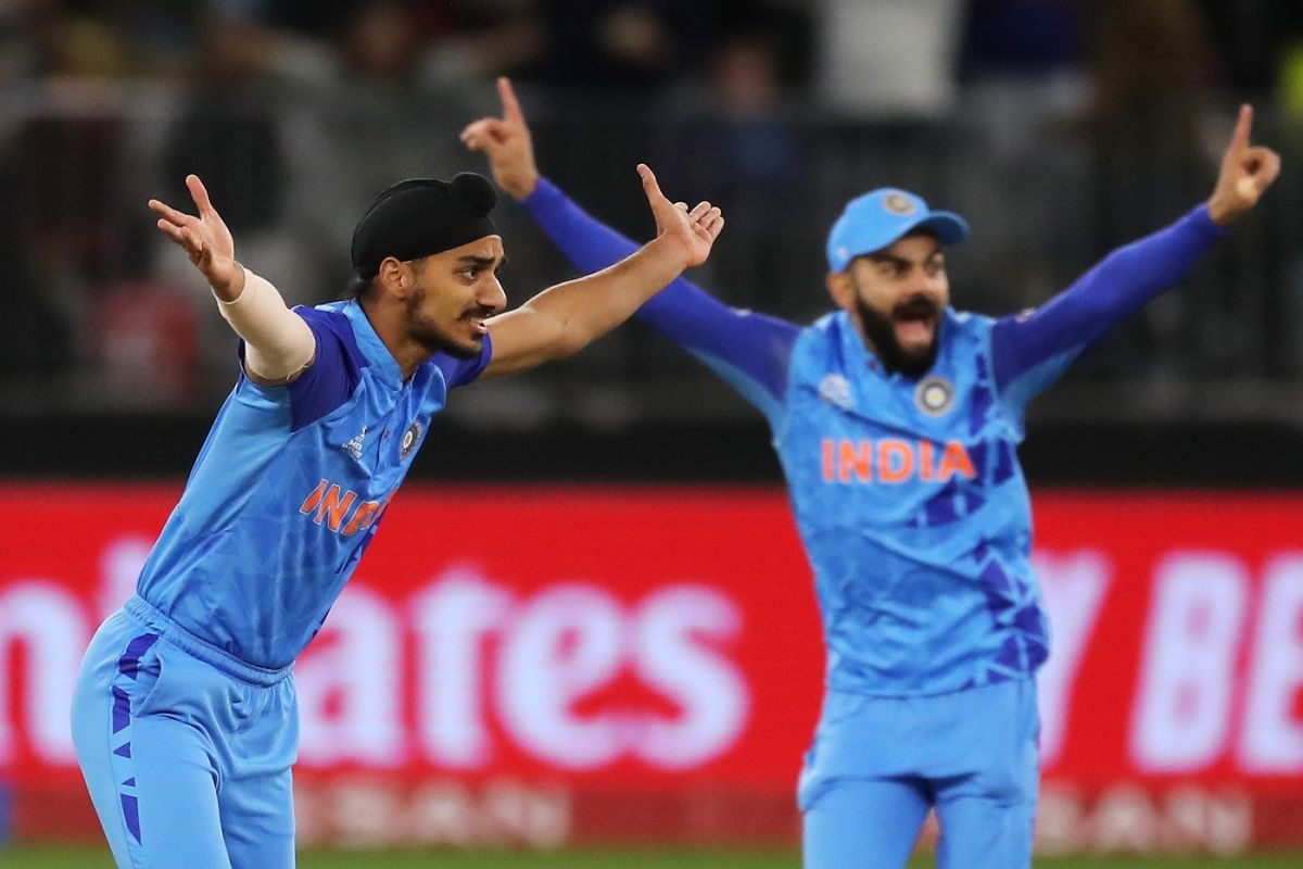 Arshdeep Singh appeals | ESPNcricinfo.com Arshdeep Singh appeals | ESPNcricinfo.com