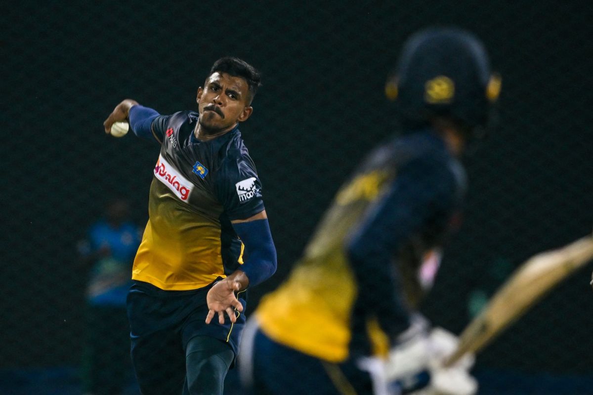 Maheesh Theekshana in a net session | ESPNcricinfo.com