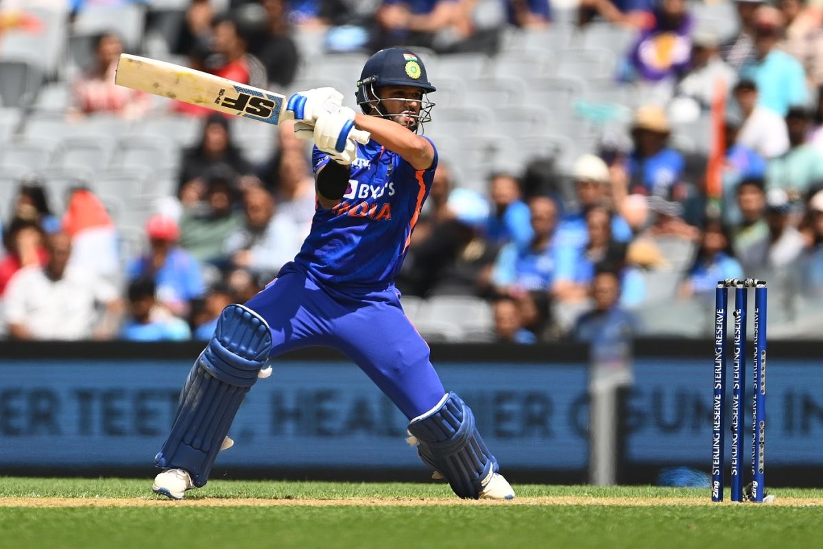 Shikhar Dhawan cracks one away off the back foot | ESPNcricinfo.com