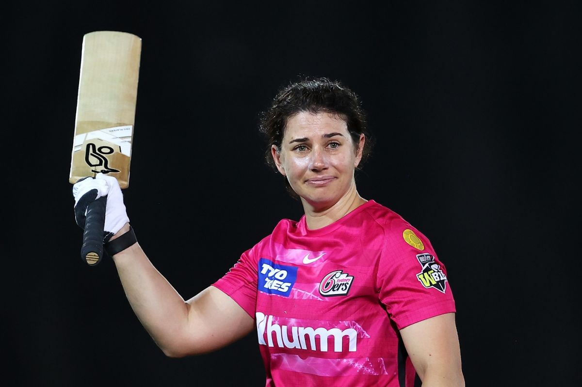 Darcie Brown castled Ellyse Perry for 33 | ESPNcricinfo.com