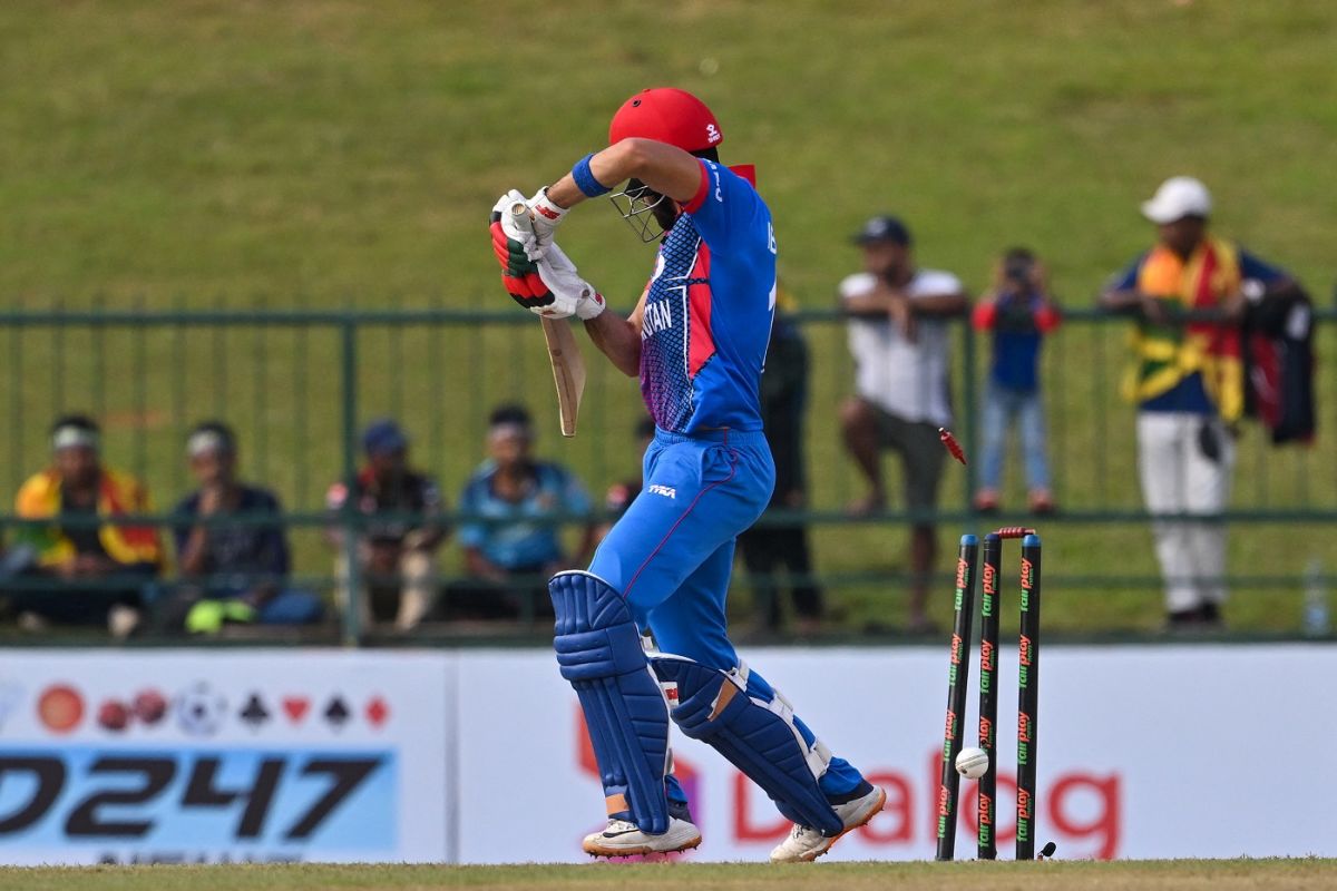 Ibrahim Zadran chops one on off Lahiru Kumara | ESPNcricinfo.com