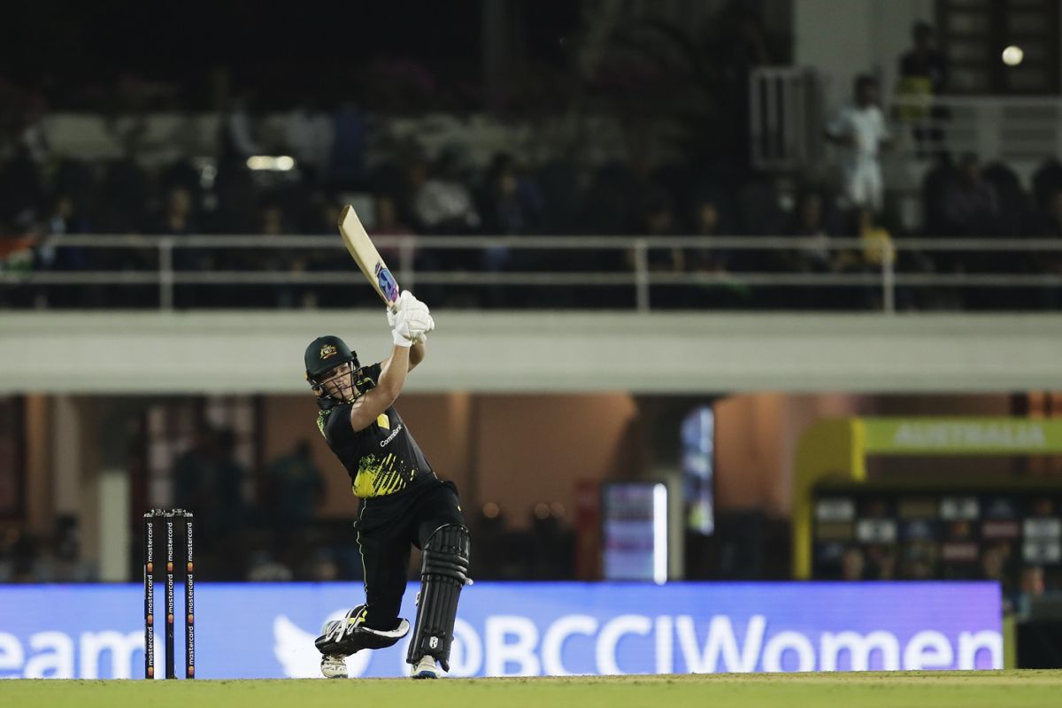 Grace Harris launches the ball | ESPNcricinfo.com