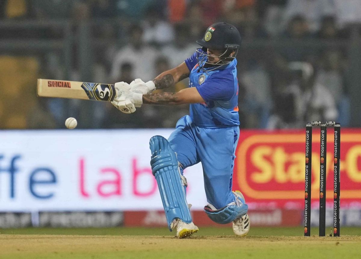 Ishan Kishan shapes to slog one away | ESPNcricinfo.com