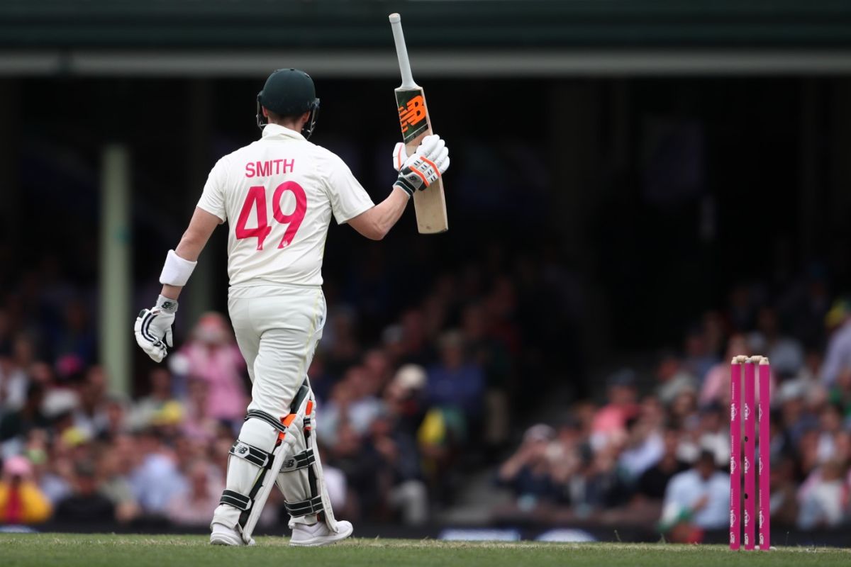Steven Smith acknowledges his half-century | ESPNcricinfo.com