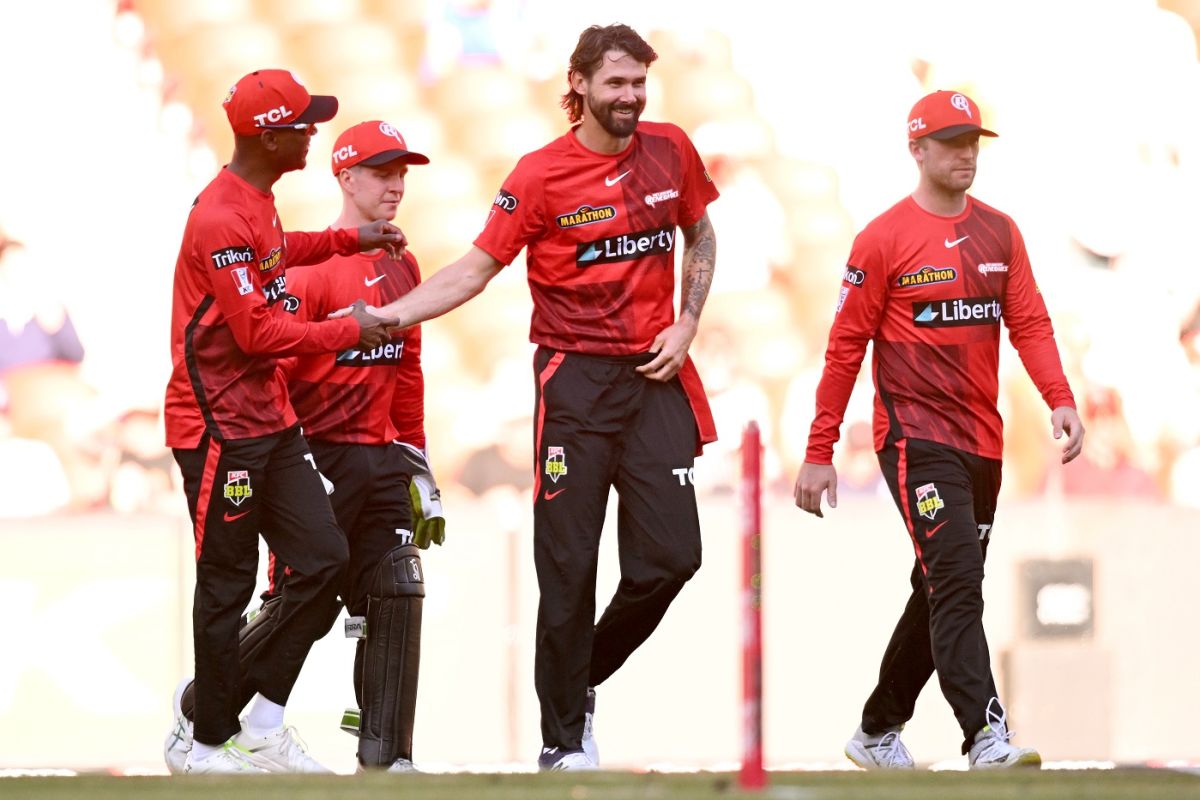 Kane Richardson is congratulated by his team-mates | ESPNcricinfo.com