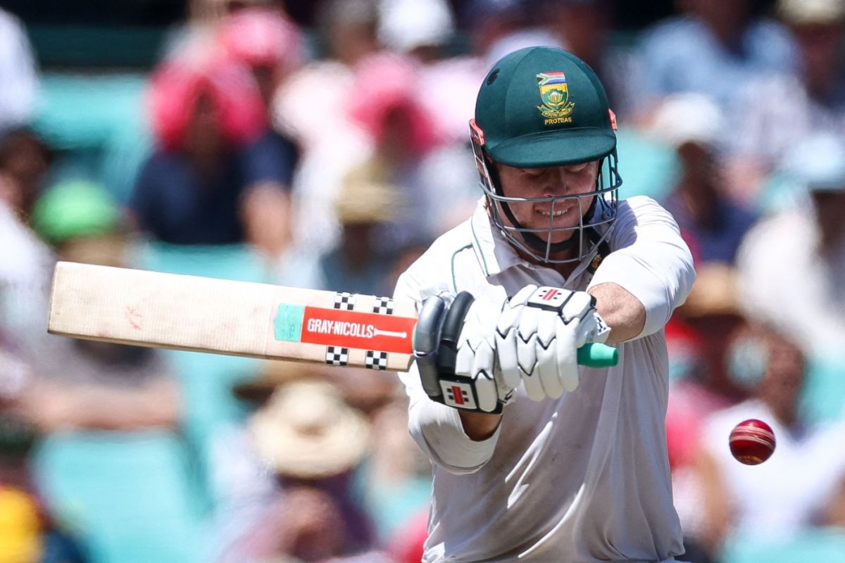 Simon Harmer batted through the session | ESPNcricinfo.com