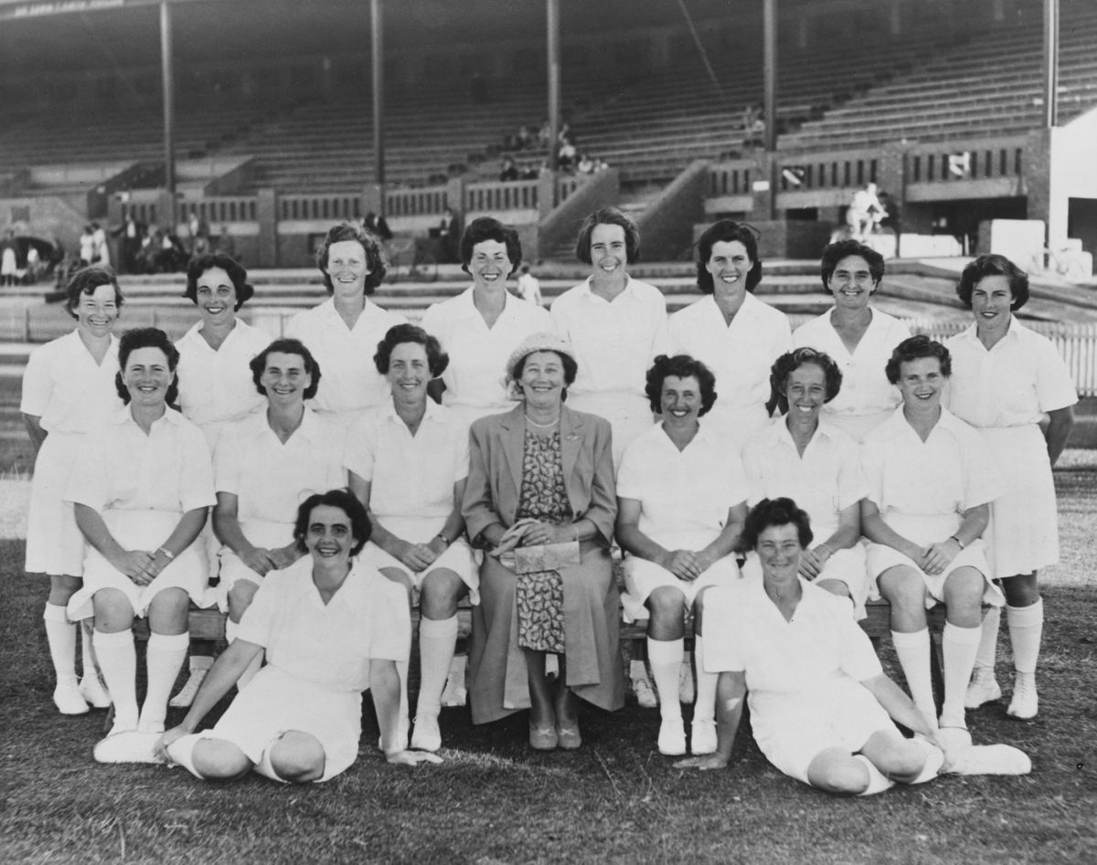 Russell Endean practises | ESPNcricinfo.com