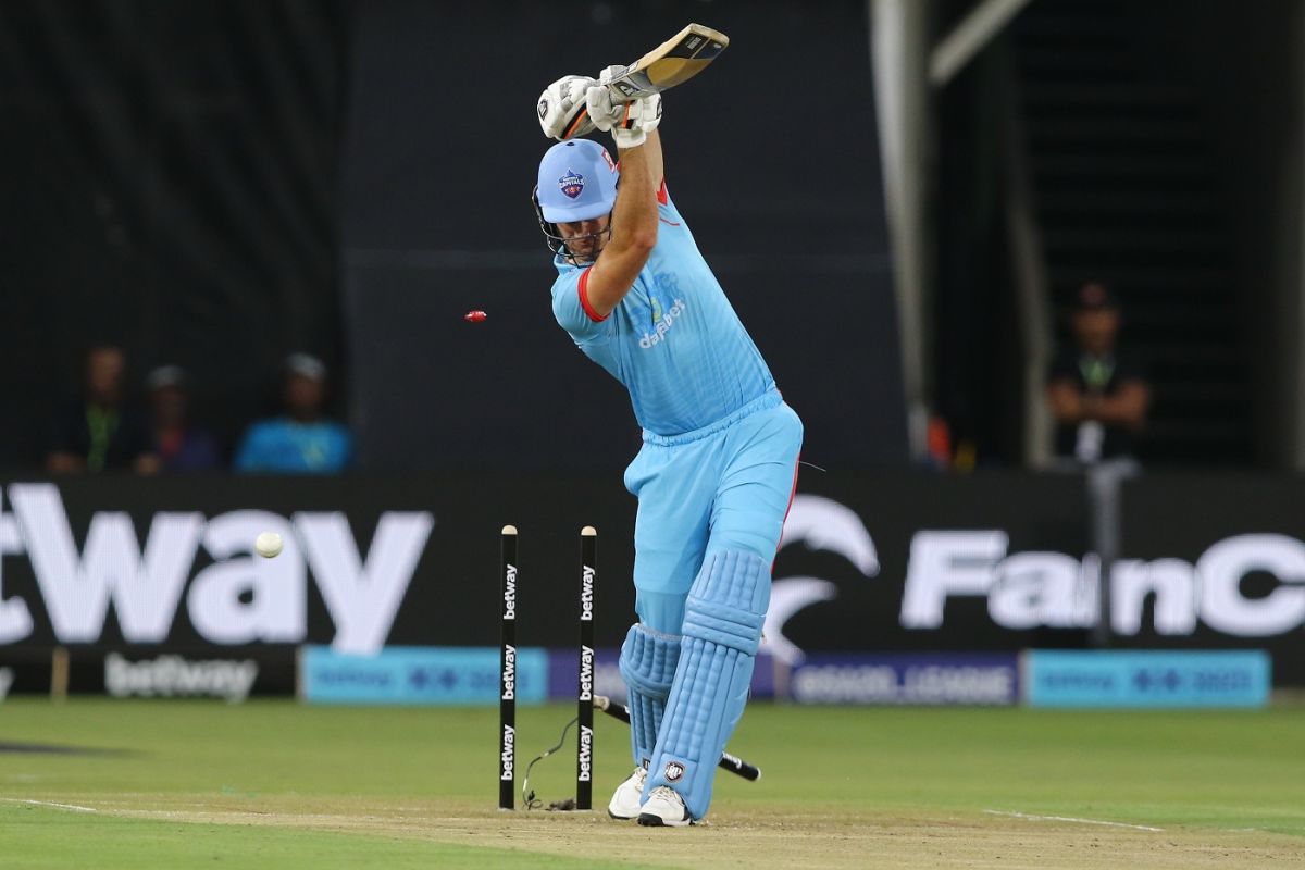 Theunis de Bruyn's stumps are shattered | ESPNcricinfo.com