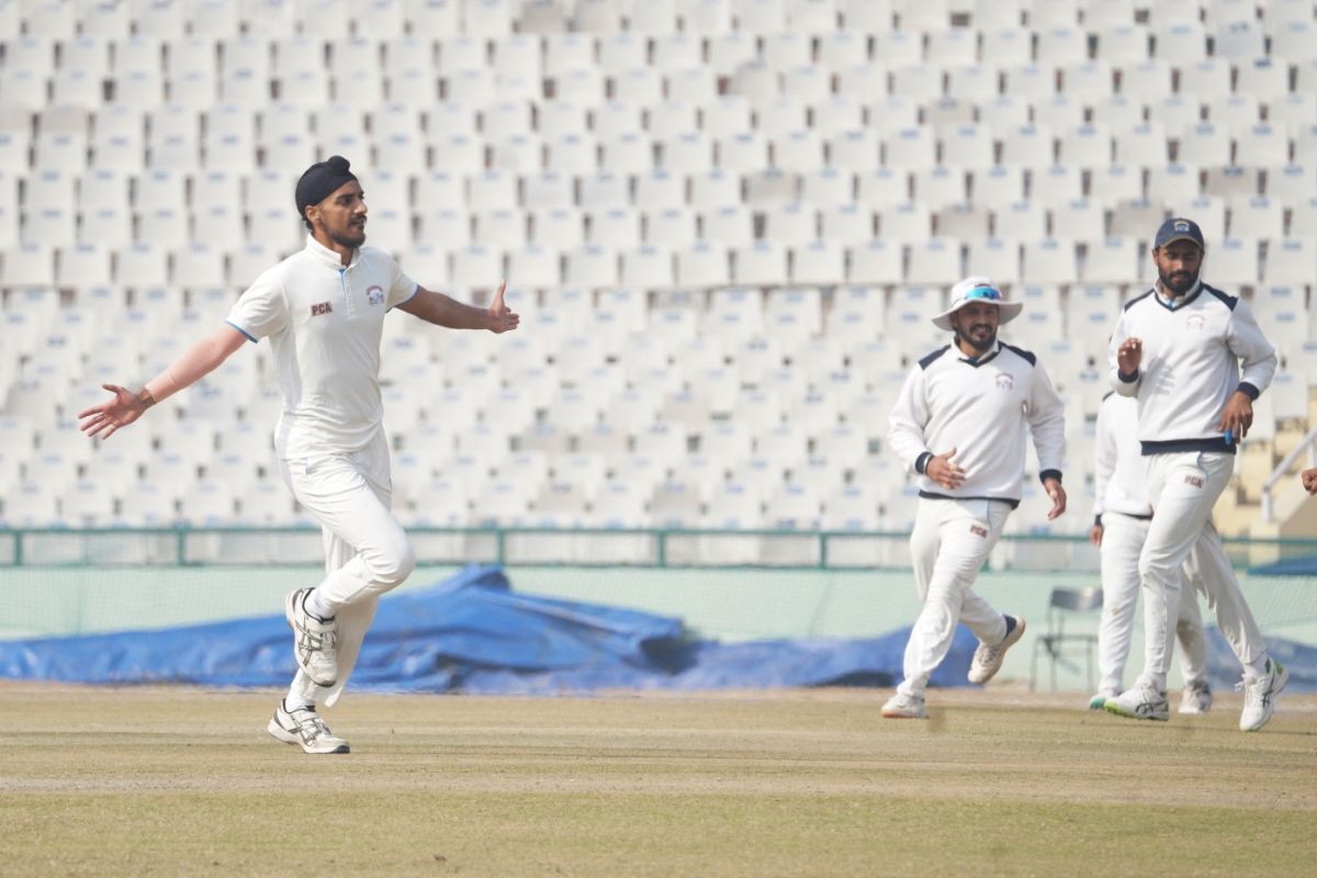 Arshdeep Singh, Mayank Markande, Abhishek Sharma, Sidharth Kaul and ... Arshdeep Singh, Mayank Markande, Abhishek Sharma, Sidharth Kaul and ...