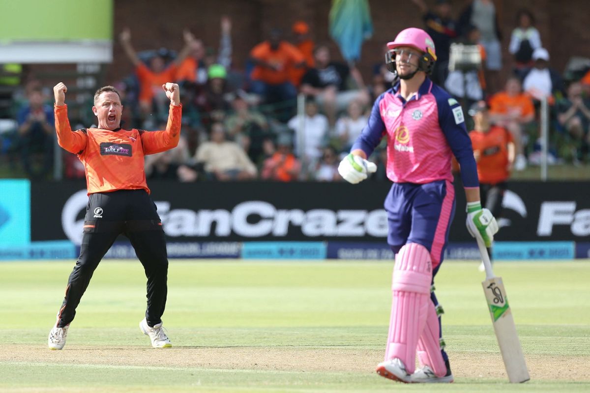 Devon Conway celebrates a hundred | ESPNcricinfo.com