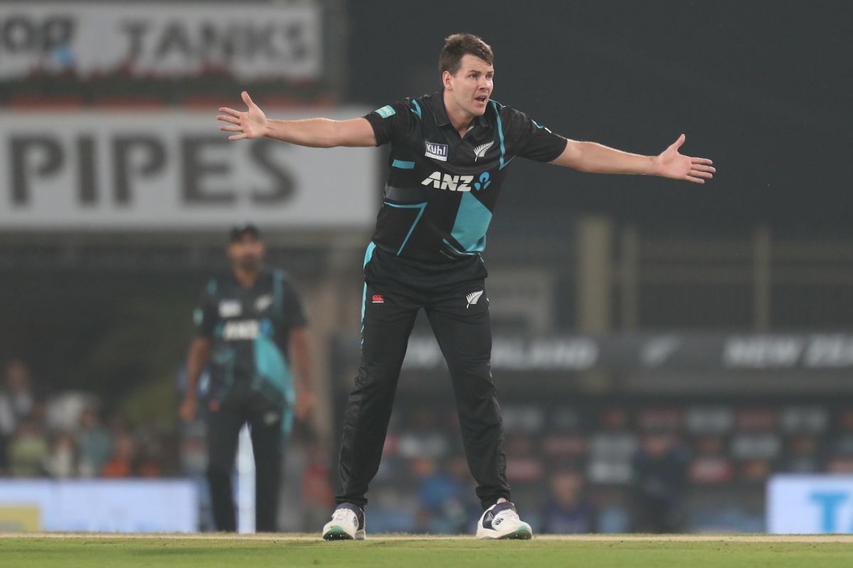 Jacob Duffy dismissed Rahul Tripathi | ESPNcricinfo.com Jacob Duffy dismissed Rahul Tripathi | ESPNcricinfo.com