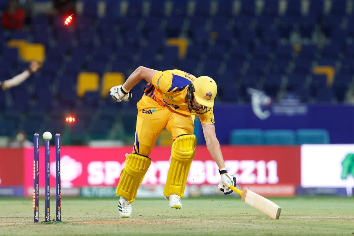 Marchant de Lange and Brandon King celebrate | ESPNcricinfo.com