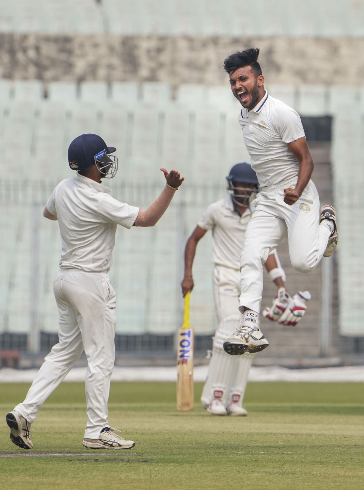 Chetan Sakariya exults after picking a wicket | ESPNcricinfo.com