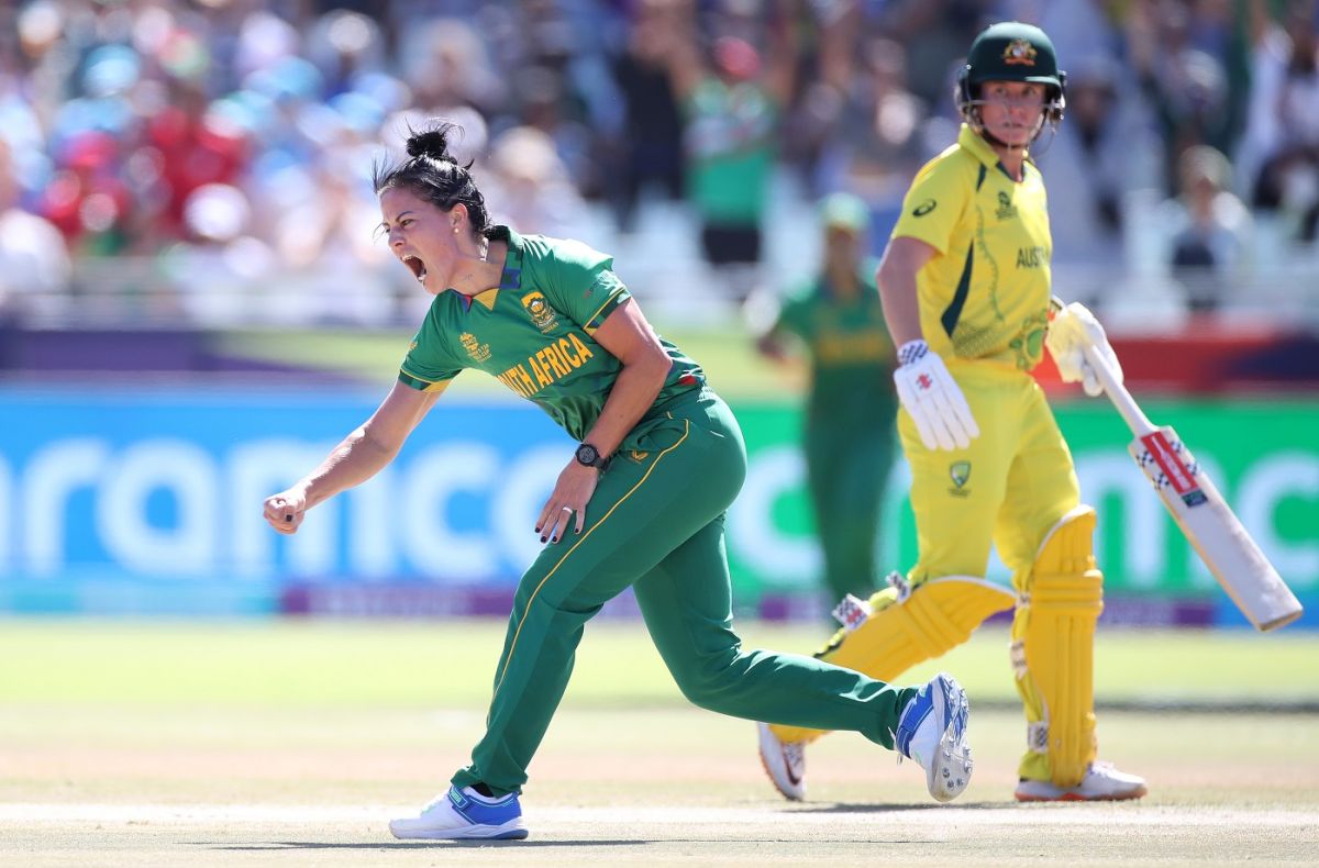 Beth Mooney takes full toll of the free hit | ESPNcricinfo.com