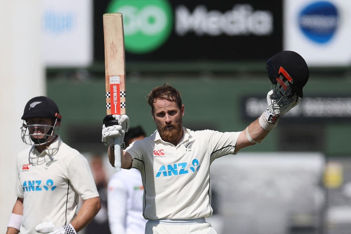 Kane Williamson acknowledges the applause after his century ...
