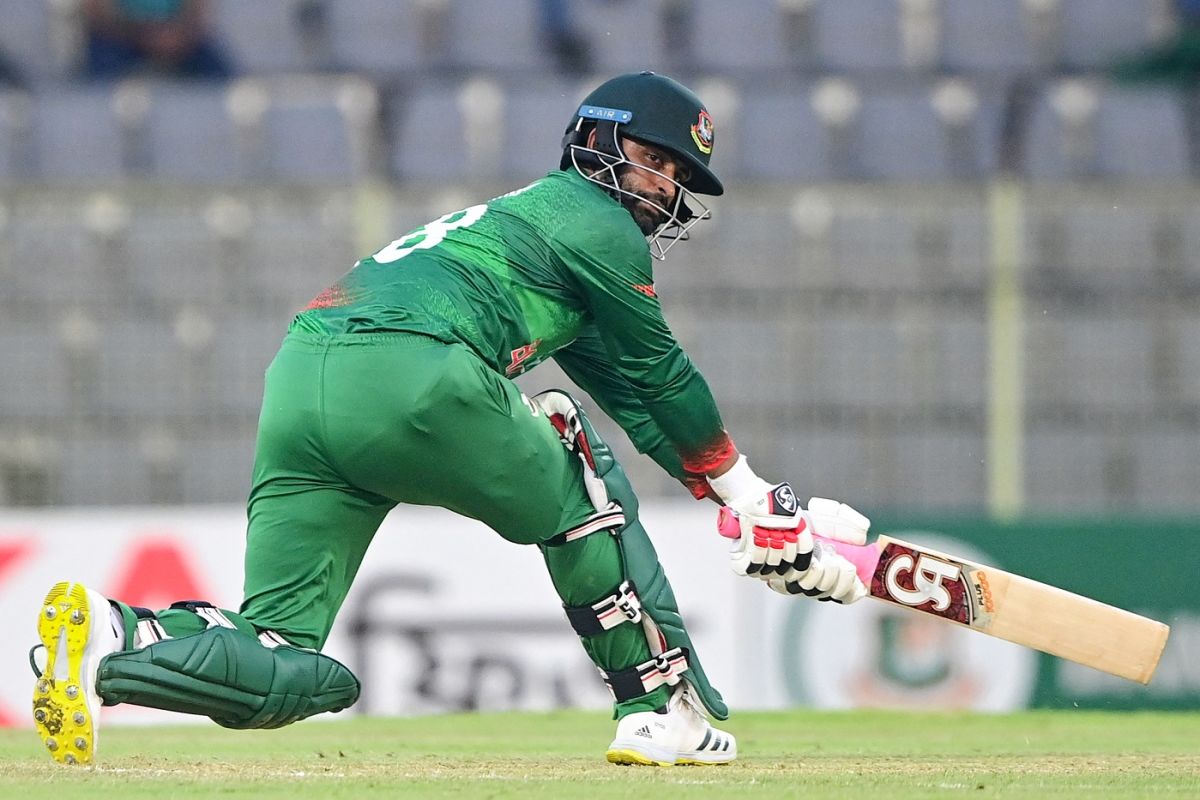 Tamim Iqbal was quick off the blocks in small chase | ESPNcricinfo.com