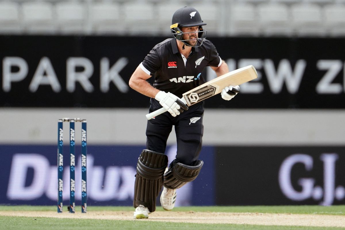 Debutant Chad Bowes in action | ESPNcricinfo.com