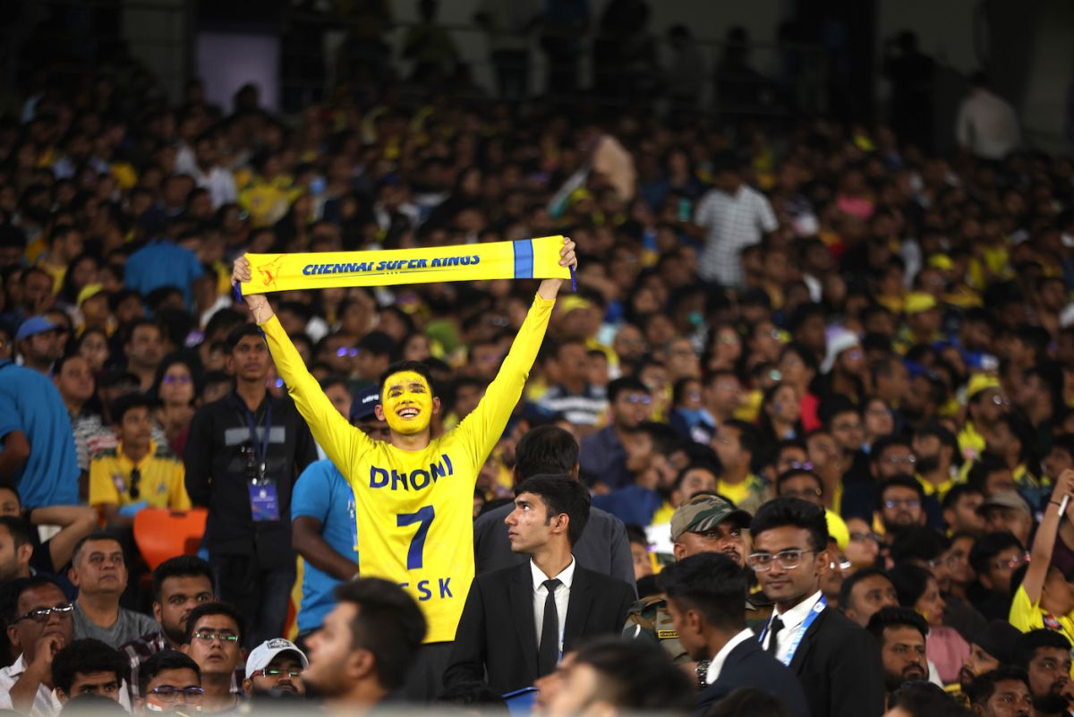 CSK and MS Dhoni fans in Ahmedabad | ESPNcricinfo.com